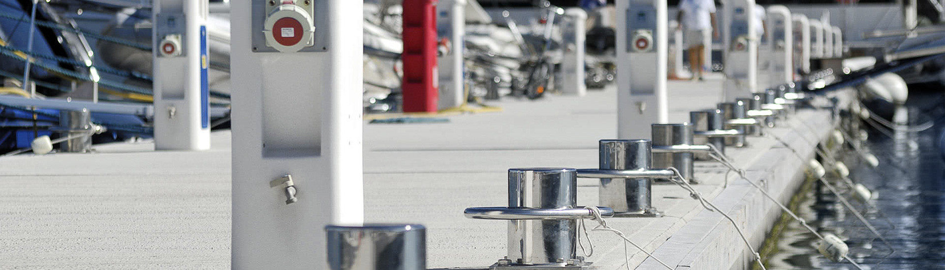 Boat Docking Accessories & Hardware - Bumpers, Hooks, Whips, Cleats ...