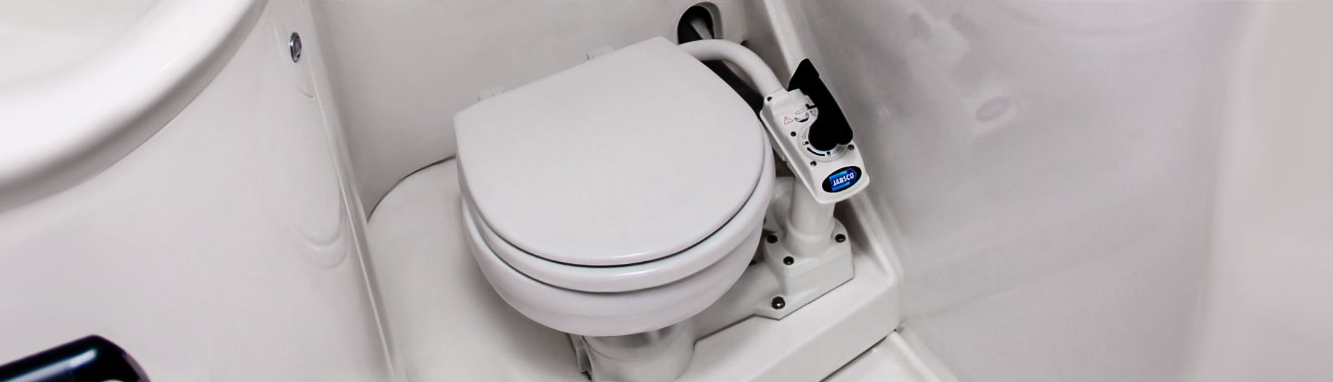 Boat Toilets - Portable, Built-In, Electric, Manual | BOATiD